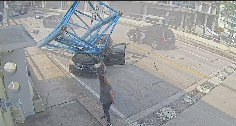 Fatal Crane Accident Videos Show Crushed Cars, Stunned Survivors and ...