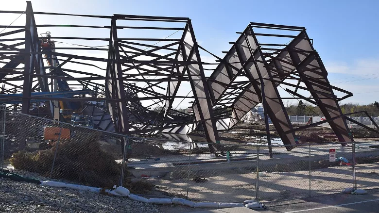 Boise Hangar Construction Resumes Year After Fatal Collapse ...