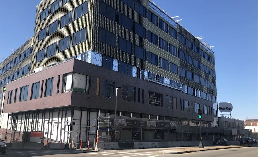 Boston Mayor Considers Bringing Construction Back Slowly | 2020-04-16 ...